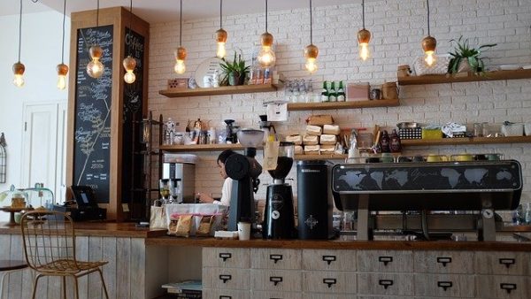 Government moves to reduce compliance costs for hospitality businesses ...