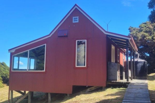 Police investigating hut vandalism – DOC | Inside Tourism